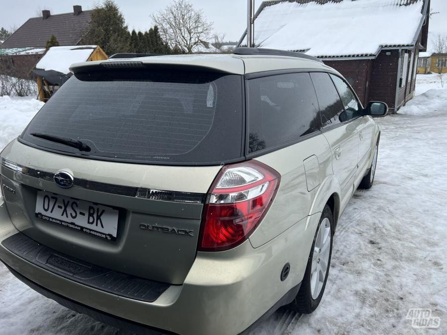 Subaru Outback 2007 Trakai, ar dzinēja tilpumu 2.50 L un nobraukumu 340 tūkst. km par 3950 €, foto 12 vietnē AUTOMOTO.COM.LV