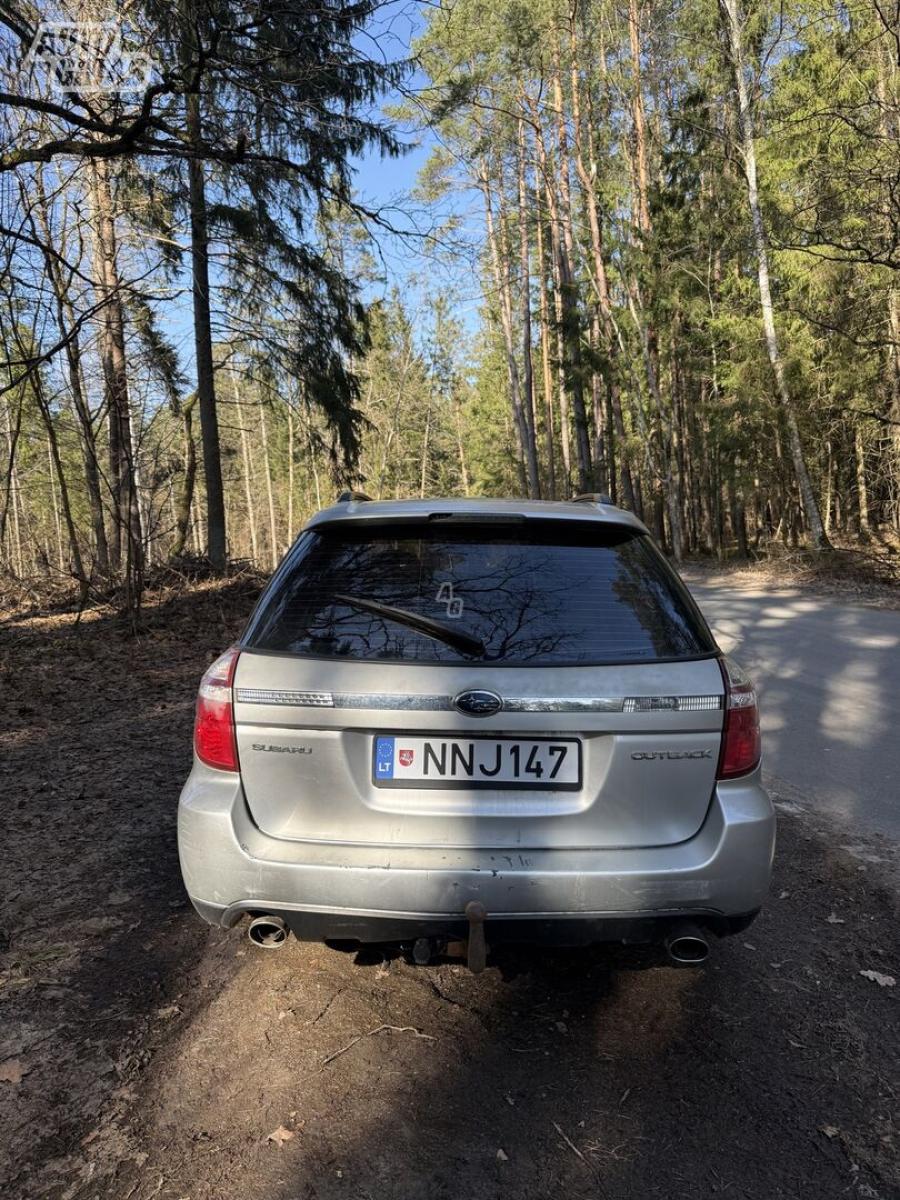 Subaru Outback 2007 Panevēža, ar dzinēja tilpumu 2.50 L un nobraukumu 450 tūkst. km par 2350 €, foto 8 vietnē AUTOMOTO.COM.LV