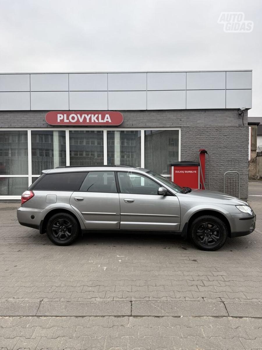 Subaru Outback 2007 in Vilnius, with an engine capacity of 2.50 L and mileage of 280 thousand km for 3150 €, photo 11 on AUTOMOTO.COM.LV