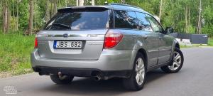 Subaru Outback 2007 in Vilnius, with an engine capacity of 2.50 L and mileage of 386 thousand km for 2450 €, photo 5 on AUTOMOTO.COM.LV