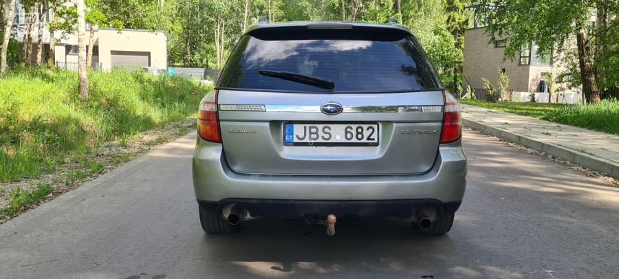 Subaru Outback 2007 in Vilnius, with an engine capacity of 2.50 L and mileage of 386 thousand km for 2450 €, photo 9 on AUTOMOTO.COM.LV