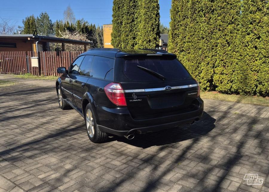 Subaru Outback 2007 in Vilnius, with an engine capacity of 2.50 L and mileage of 366 thousand km for 1100 €, photo 6 on AUTOMOTO.COM.LV