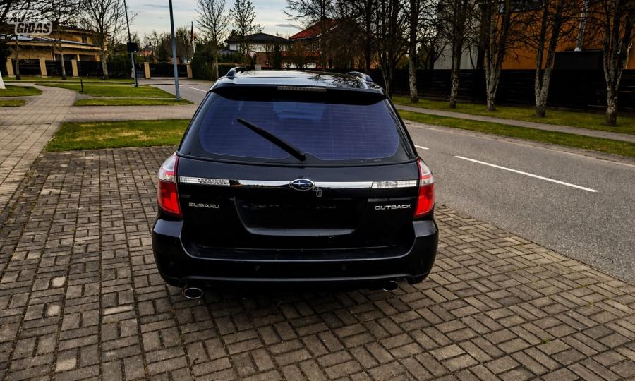 Subaru Outback 2007 in Vilnius, with an engine capacity of 2.50 L and mileage of 366 thousand km for 1100 €, photo 12 on AUTOMOTO.COM.LV