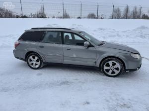 Subaru Outback 2008 in Vilnius, with an engine capacity of 2.50 L and mileage of 558 thousand km for 2100 €, photo 3 on AUTOMOTO.COM.LV