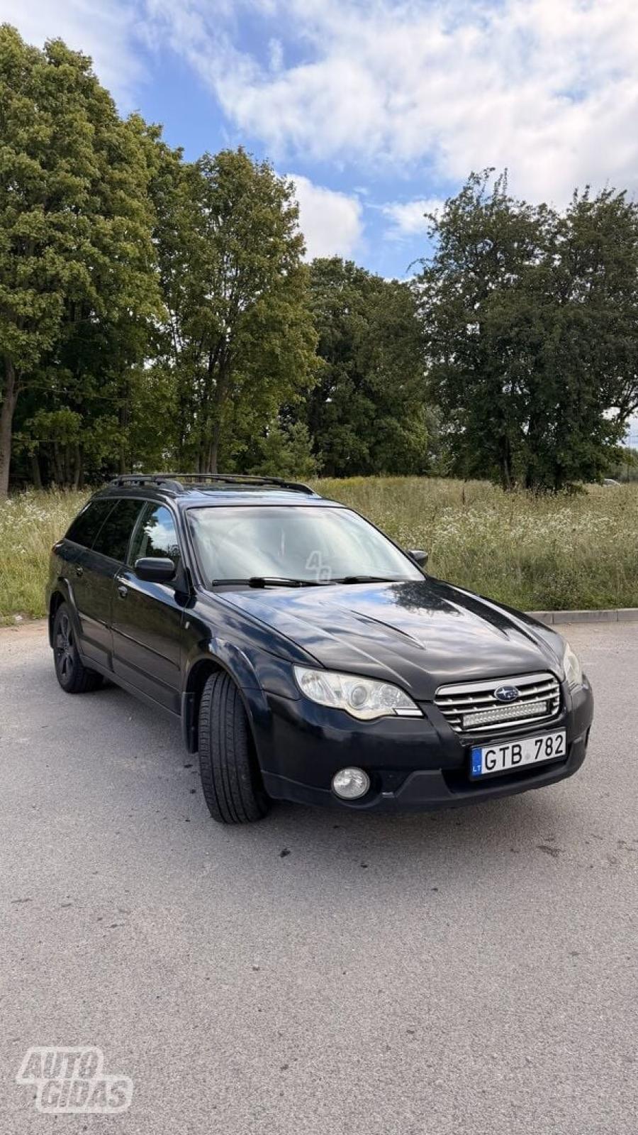 Subaru Outback 2008 in Vilnius, with an engine capacity of 2.50 L and mileage of 286 thousand km for 2650 €, photo 1 on AUTOMOTO.COM.LV