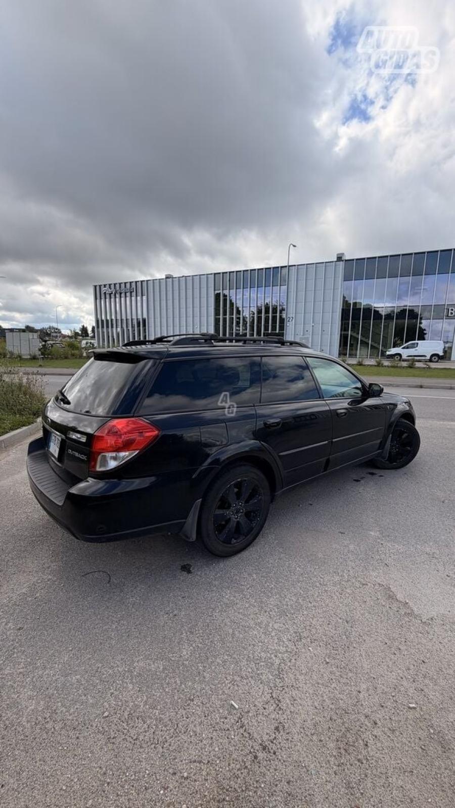 Subaru Outback 2008 in Vilnius, with an engine capacity of 2.50 L and mileage of 286 thousand km for 2650 €, photo 3 on AUTOMOTO.COM.LV
