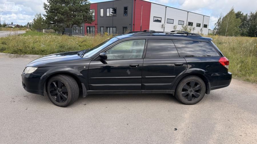 Subaru Outback 2008 in Vilnius, with an engine capacity of 2.50 L and mileage of 286 thousand km for 2650 €, photo 4 on AUTOMOTO.COM.LV