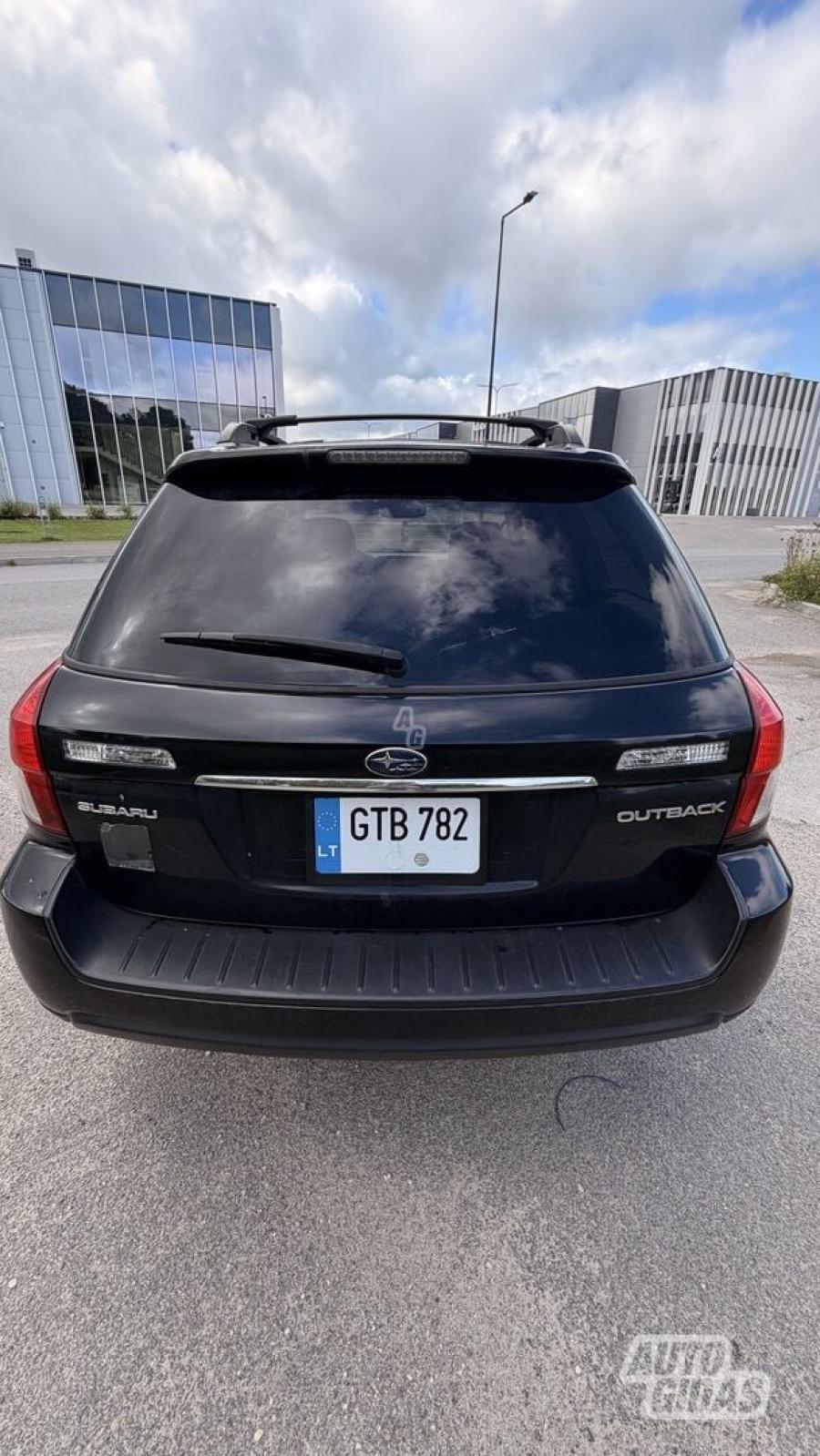 Subaru Outback 2008 in Vilnius, with an engine capacity of 2.50 L and mileage of 286 thousand km for 2650 €, photo 5 on AUTOMOTO.COM.LV