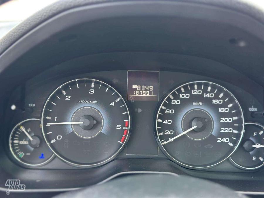 Subaru Outback 2010 Viļņa, ar dzinēja tilpumu 2.00 L un nobraukumu 188 tūkst. km par 3750 €, foto 29 vietnē AUTOMOTO.COM.LV