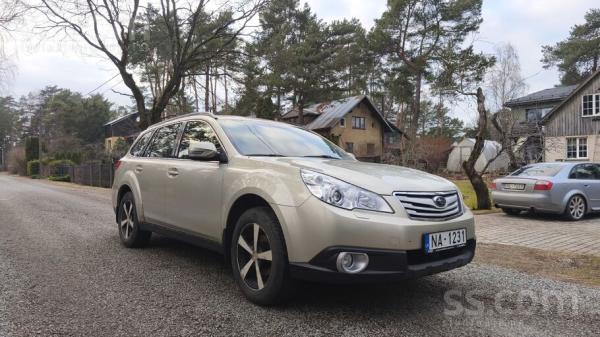 Subaru Outback 2010 Rīga, ar dzinēja tilpumu 2.50 L un nobraukumu 338 tūkst. km par 3500 €, foto 3 vietnē AUTOMOTO.COM.LV