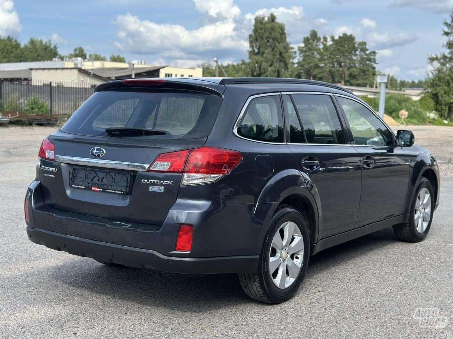 Subaru Outback 2010 Viļņa, ar dzinēja tilpumu 2.00 L un nobraukumu 188 tūkst. km par 2650 €, foto 8 vietnē AUTOMOTO.COM.LV