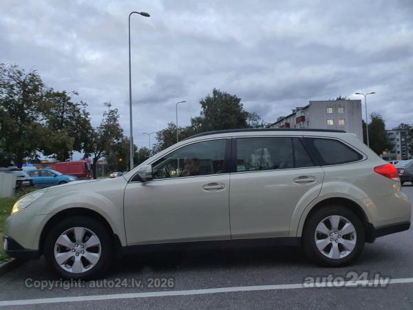 Субару Аутбек 2010 в Таллин, объемом двигателя 2.00 л и пробегом 321 тыс. км за 5000 €, фото 5 на AUTOMOTO.COM.LV