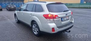 Subaru Outback 2011 in Riga, with an engine capacity of 2.50 L and mileage of 251 thousand km for 7000 €, photo 2 on AUTOMOTO.COM.LV