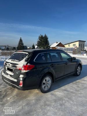 Subaru Outback 2011 Viļņa, ar dzinēja tilpumu 2.00 L un nobraukumu 328 tūkst. km par 1500 €, foto 4 vietnē AUTOMOTO.COM.LV