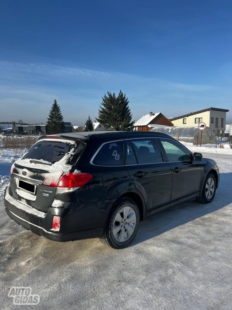Subaru Outback 2011 Viļņa, ar dzinēja tilpumu 2.00 L un nobraukumu 328 tūkst. km par 1500 €, foto 4 vietnē AUTOMOTO.COM.LV