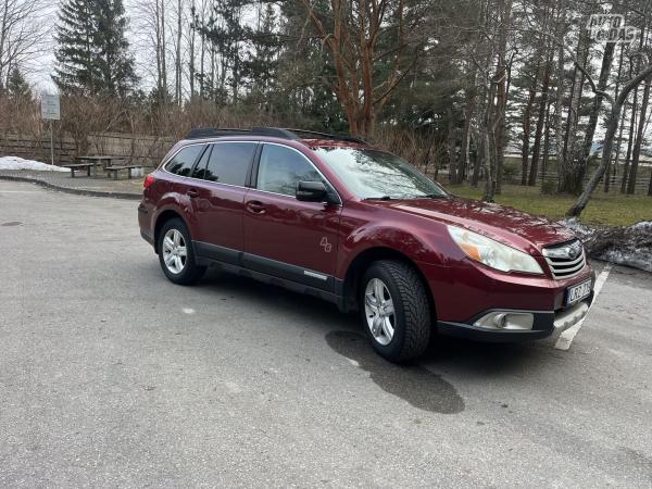 Subaru Outback 2011 in Kretinga, with an engine capacity of 2.50 L and mileage of 272 thousand km for 4350 €, photo 2 on AUTOMOTO.COM.LV