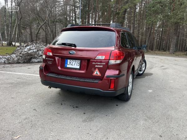 Subaru Outback 2011 in Kretinga, with an engine capacity of 2.50 L and mileage of 272 thousand km for 4350 €, photo 5 on AUTOMOTO.COM.LV