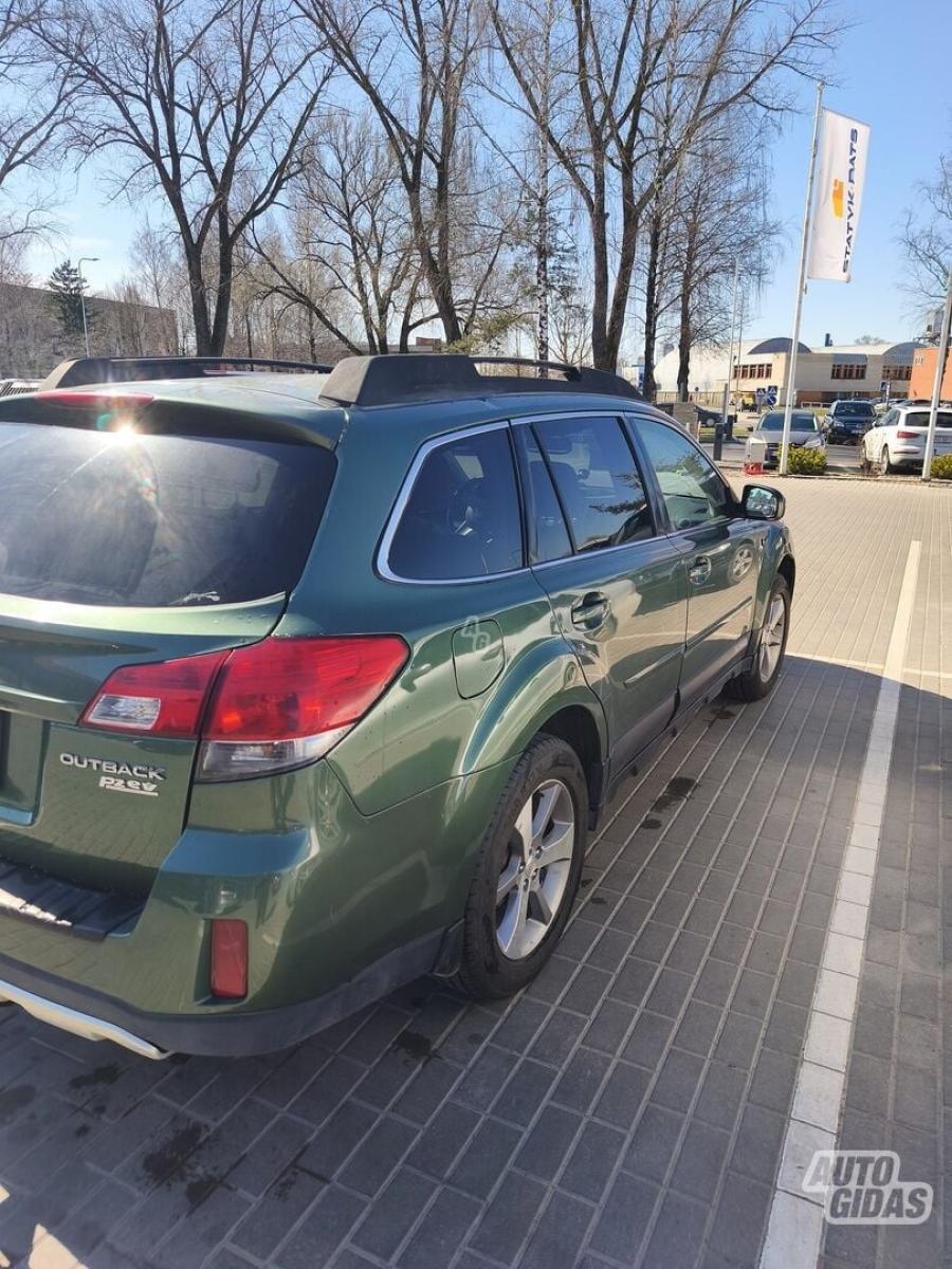 Subaru Outback 2011 Šilutė, ar dzinēja tilpumu 2.50 L un nobraukumu 261 tūkst. km par 5200 €, foto 3 vietnē AUTOMOTO.COM.LV
