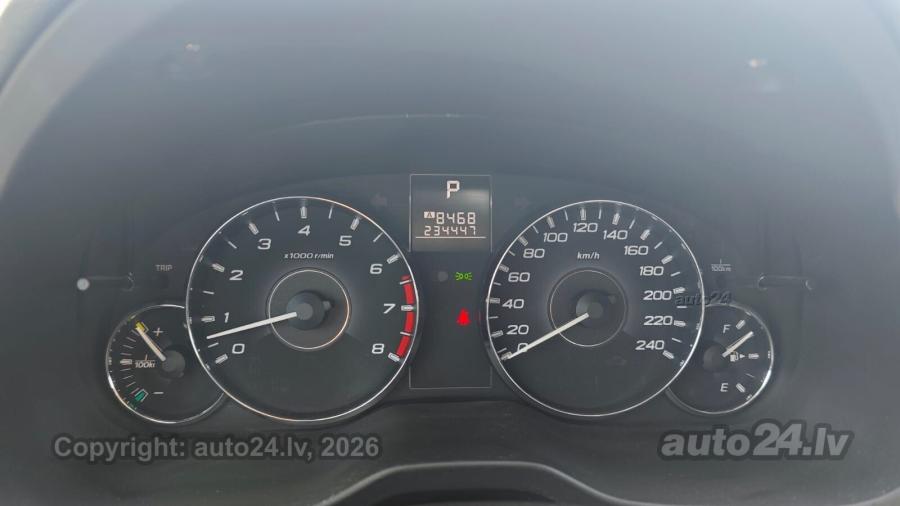 Subaru Outback 2011 in Tallinn, with an engine capacity of 2.50 L and mileage of 235 thousand km for 4700 €, photo 8 on AUTOMOTO.COM.LV