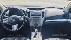 Subaru Outback 2011 in Tallinn, with an engine capacity of 2.50 L and mileage of 235 thousand km for 4700 €, photo 9 on AUTOMOTO.COM.LV