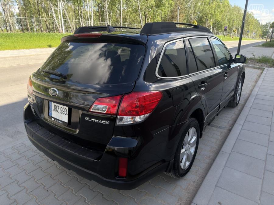 Subaru Outback 2011 in Vilnius, with an engine capacity of 2.50 L and mileage of 300 thousand km for 5650 €, photo 10 on AUTOMOTO.COM.LV