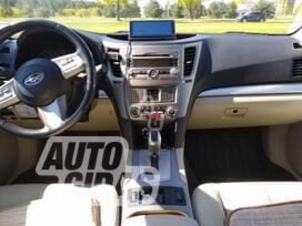 Subaru Outback 2011 in Ukmerge, with an engine capacity of 2.50 L and mileage of 418 thousand km for 4300 €, photo 5 on AUTOMOTO.COM.LV