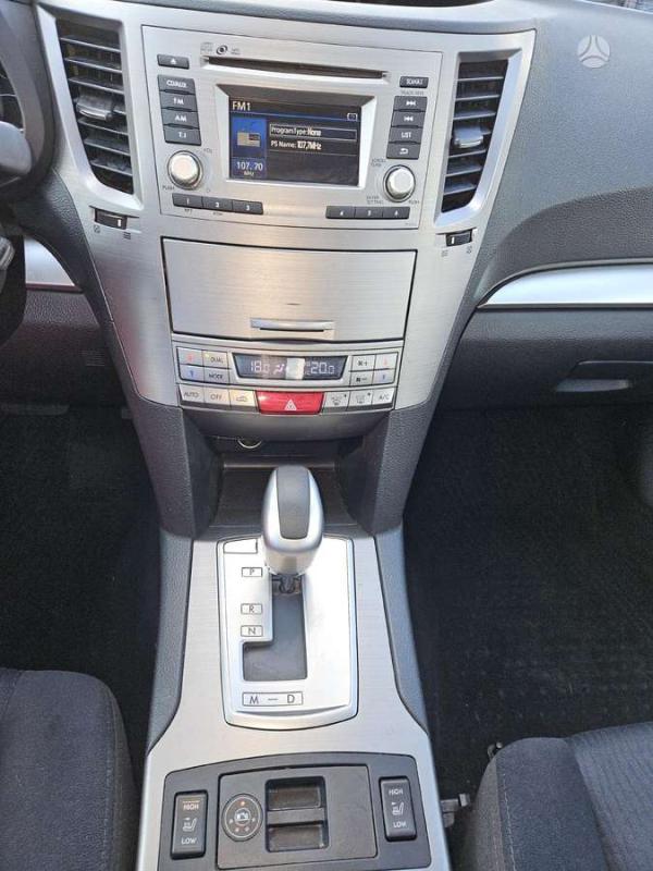 Subaru Outback 2012 in Vilnius, with an engine capacity of 2.46 L and mileage of 242 thousand km for 7250 €, photo 11 on AUTOMOTO.COM.LV