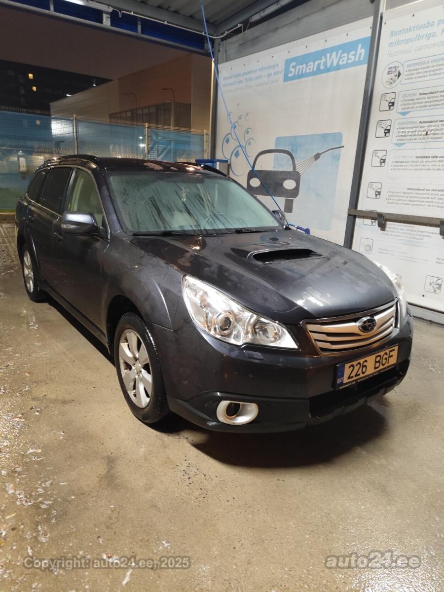 Subaru Outback 2012 in Tallinn, with an engine capacity of 2.00 L and mileage of 277 thousand km for 5800 €, photo 7 on AUTOMOTO.COM.LV