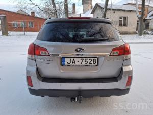 Subaru Outback 2012 Jēkabpils, ar dzinēja tilpumu 2.50 L un nobraukumu 242 tūkst. km par 4950 €, foto 6 vietnē AUTOMOTO.COM.LV
