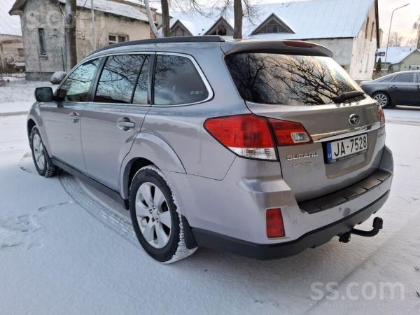 Subaru Outback 2012 in Jekabpils, with an engine capacity of 2.50 L and mileage of 242 thousand km for 4950 €, photo 7 on AUTOMOTO.COM.LV