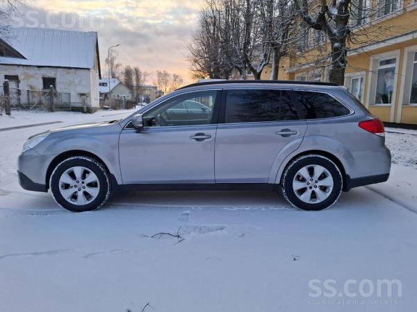 Subaru Outback 2012 in Jekabpils, with an engine capacity of 2.50 L and mileage of 242 thousand km for 4950 €, photo 8 on AUTOMOTO.COM.LV