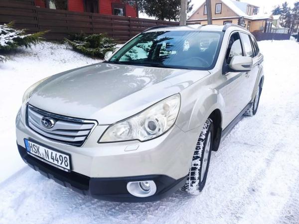 Subaru Outback 2012 in Utena, with an engine capacity of 2.50 L and mileage of 206 thousand km for 6300 €, photo 2 on AUTOMOTO.COM.LV