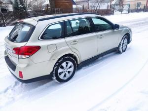 Subaru Outback 2012 in Utena, with an engine capacity of 2.50 L and mileage of 206 thousand km for 6300 €, photo 4 on AUTOMOTO.COM.LV