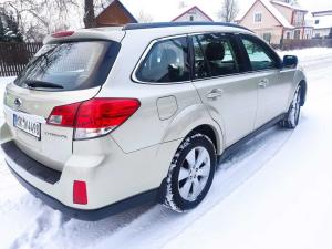 Subaru Outback 2012 in Utena, with an engine capacity of 2.50 L and mileage of 206 thousand km for 6300 €, photo 6 on AUTOMOTO.COM.LV