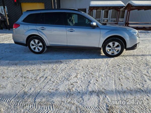 Subaru Outback 2012 Kohtla-Jerve, ar dzinēja tilpumu 2.50 L un nobraukumu 287 tūkst. km par 4999 €, foto 1 vietnē AUTOMOTO.COM.LV