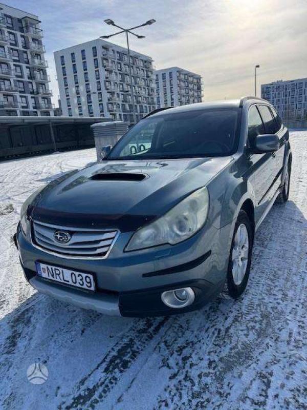 Subaru Outback 2012 in Vilnius, with an engine capacity of 0.00 L and mileage of 186 thousand km for 4300 €, photo 1 on AUTOMOTO.COM.LV