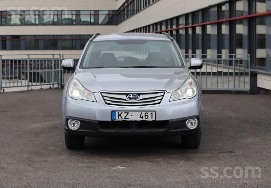 Subaru Outback 2012 in Riga, with an engine capacity of 2.50 L and mileage of 343 thousand km for 4980 €, photo 3 on AUTOMOTO.COM.LV
