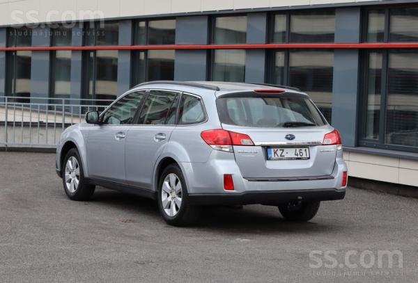 Subaru Outback 2012 Rīga, ar dzinēja tilpumu 2.50 L un nobraukumu 343 tūkst. km par 4980 €, foto 4 vietnē AUTOMOTO.COM.LV