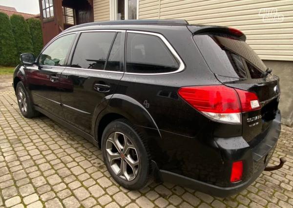 Subaru Outback 2012 in Vilnius, with an engine capacity of 2.00 L and mileage of 228 thousand km for 2999 €, photo 8 on AUTOMOTO.COM.LV