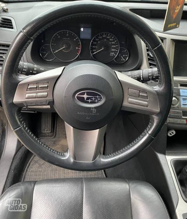 Subaru Outback 2012 in Vilnius, with an engine capacity of 2.00 L and mileage of 228 thousand km for 2999 €, photo 10 on AUTOMOTO.COM.LV