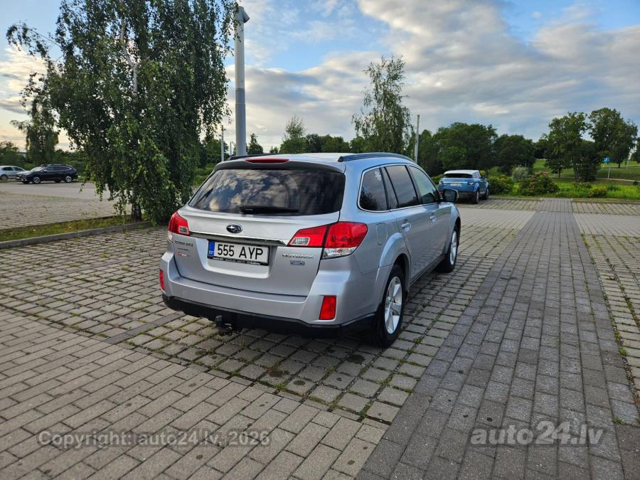 Субару Аутбек 2013 в Таллин, объемом двигателя 2.00 л и пробегом 291 тыс. км за 4000 €, фото 5 на AUTOMOTO.COM.LV