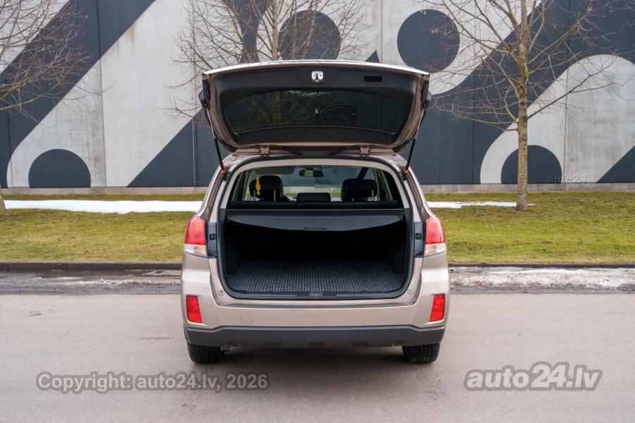 Subaru Outback 2014 in Parnu, with an engine capacity of 2.00 L and mileage of 291 thousand km for 5900 €, photo 19 on AUTOMOTO.COM.LV