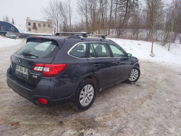 Subaru Outback 2015 in Taurage, with an engine capacity of 2.00 L and mileage of 237 thousand km for 5900 €, photo 5 on AUTOMOTO.COM.LV