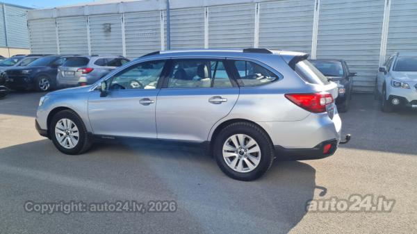 Subaru Outback 2015 Tallina, ar dzinēja tilpumu 2.50 L un nobraukumu 194 tūkst. km par 11500 €, foto 8 vietnē AUTOMOTO.COM.LV
