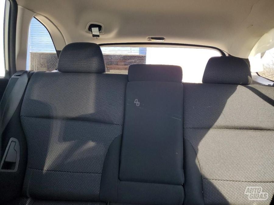 Subaru Outback 2016 Kaišiadorys, ar dzinēja tilpumu 2.50 L un nobraukumu 300 tūkst. km par 6500 €, foto 11 vietnē AUTOMOTO.COM.LV