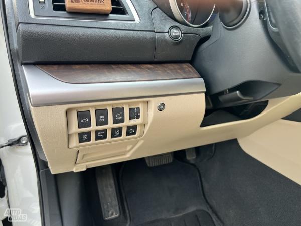 Subaru Outback 2016 in Klaipeda on AUTOMOTO.COM.LV Subaru Outback 2016 in Klaipeda, with an engine capacity of 2.50 L and mileage of 199 thousand km for 14200 €, photo 7 on AUTOMOTO.COM.LV