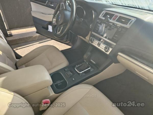 Subaru Outback 2017 in Tallinn, with an engine capacity of 2.50 L and mileage of 115 thousand km for 17500 €, photo 8 on AUTOMOTO.COM.LV