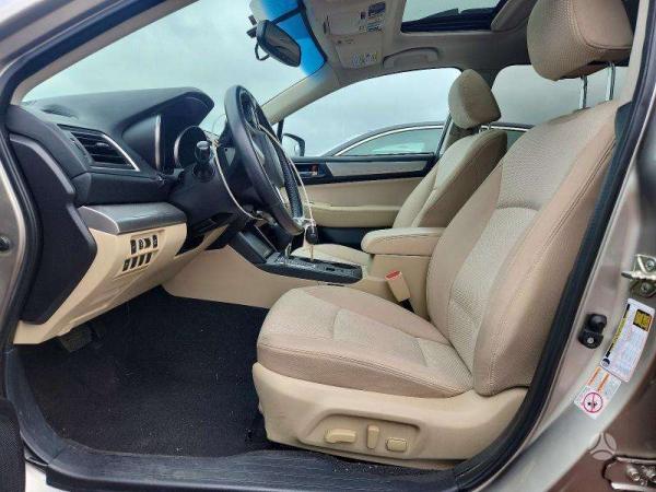 Subaru Outback 2017 in Alytus, with an engine capacity of 2.50 L and mileage of 207 thousand km for 5300 €, photo 7 on AUTOMOTO.COM.LV