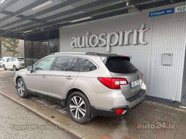 Subaru Outback 2018 Tallina, ar dzinēja tilpumu 2.50 L un nobraukumu 129 tūkst. km par 17490 €, foto 3 vietnē AUTOMOTO.COM.LV