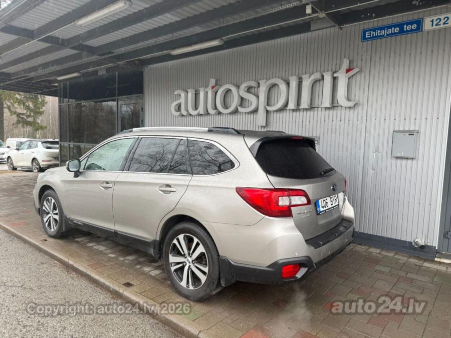 Subaru Outback 2018 in Tallinn, with an engine capacity of 2.50 L and mileage of 129 thousand km for 17490 €, photo 4 on AUTOMOTO.COM.LV